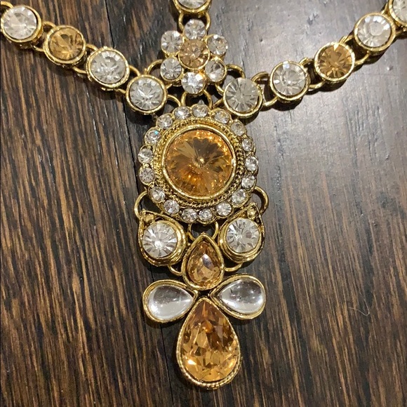 Jewelry | Pakistani Indian Gold And White Headpiece | Poshmark